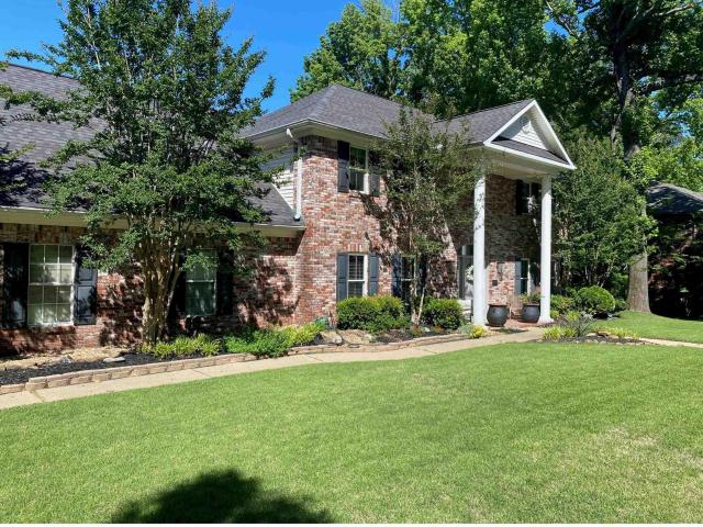 11 Riverwood Place