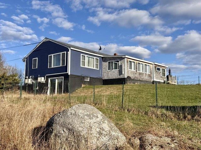 11 Roberts Ln, Machias, ME 04654