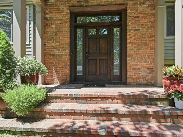 11 Rockrose Lane