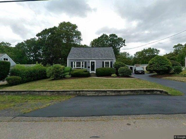 11 Roland Baxter Rd, North Attleboro, MA 02760