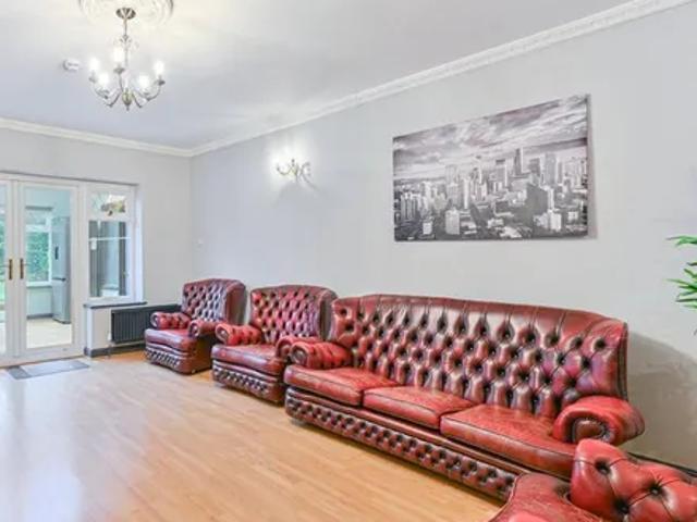 11 Rosedene Avenue, London, SW16 2LT, United Kingdom | 5 bed house for rent #139622506 | Rentberry