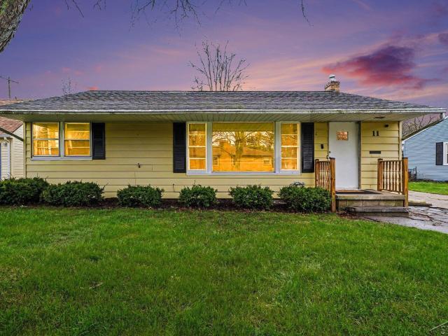 11 Roselawn Court