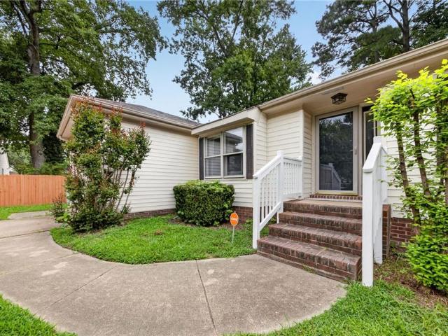 11 Rosser DR