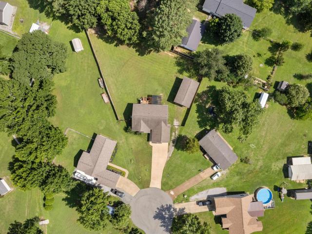 11 Royal Cir