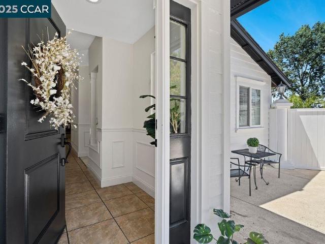 11 Rudgear Dr