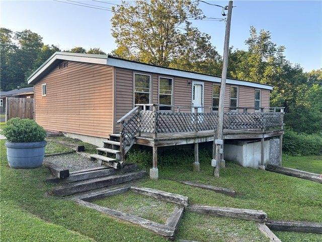 11 S Hill Rd E, East Worcester, NY 12064