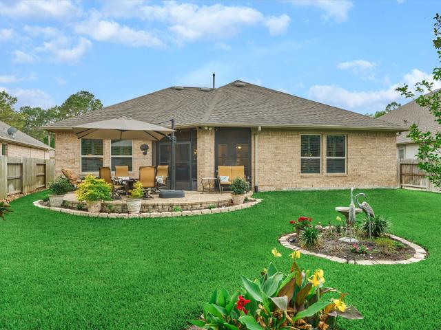 11 S Sandbells Park Ln, Montgomery, TX 77316 | MLS #59096