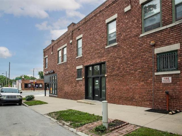 11 S 17th Street