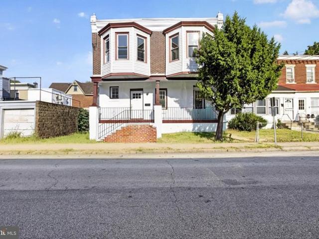 11 S 3rd St, Darby, PA 19023