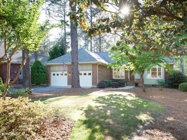 11 Scots Glen Drive