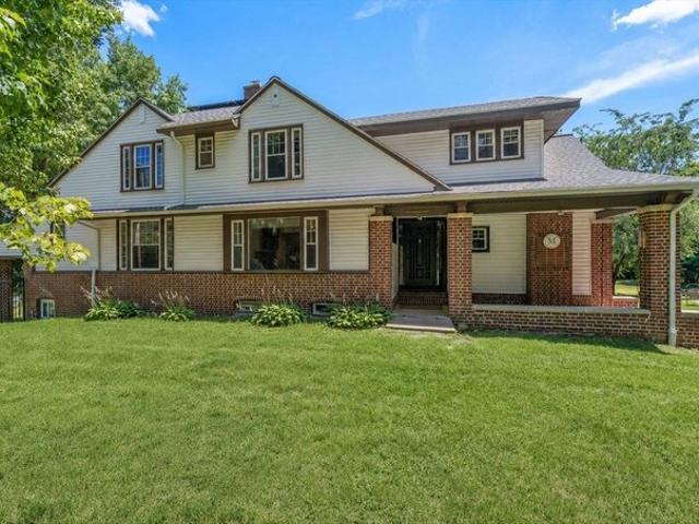 11 Scott St, Bellingham, MA 02019