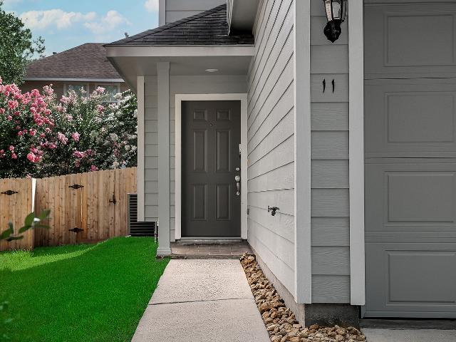 11 Scenic Brook Ct, The Woodlands, TX 77382 | MLS #10722