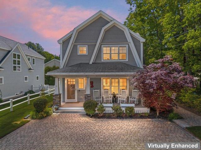 11 Sassafras St, Wells, ME 04090