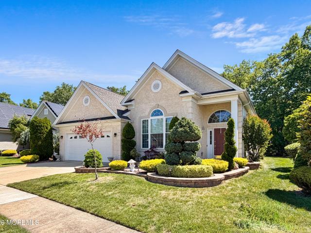11 Sawgrass Street