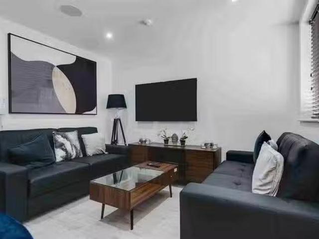 11 Saxony road, L7 6 Beds 2 Baths