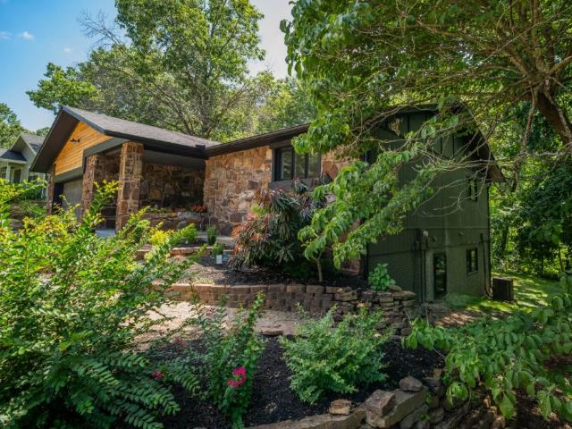 11 Shepton Lane
