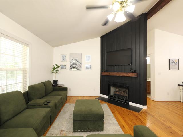 11 shiloh ct