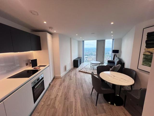 11 Silvercroft St, Manchester M15, 1 bed flat to rent, £1,733 pcm | PrimeLocation