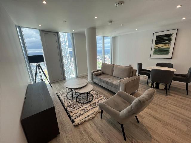 11 Silvercroft Street, Manchester, M15 3 bed apartment to rent £3,000 pcm £692 pw
