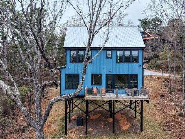 11 Soaring Eagle Lane