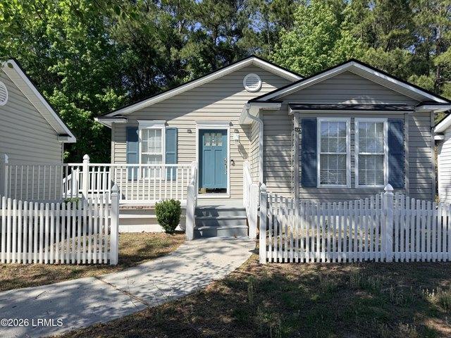 11 Spar Pole Ln, Bluffton, SC 29910