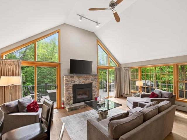 11 Stone Ridge Loop, Dover, VT 05356