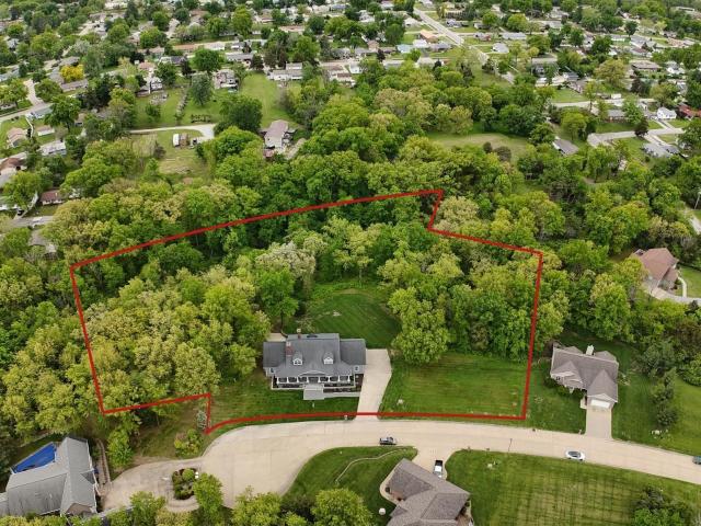 11 Stoneridge Drive