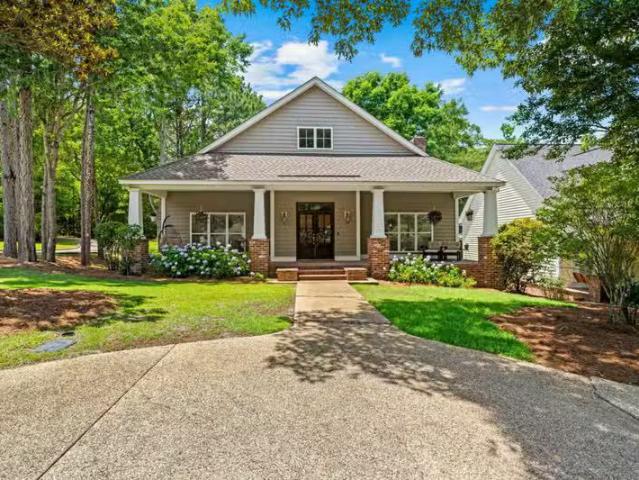 11 STONERIDGE S, HATTIESBURG, MS 39402 Single Family Residence.