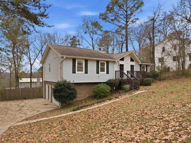 11 Stoneview Trail