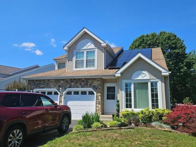 11 Steeplechase Blvd, Burlington, NJ 08016