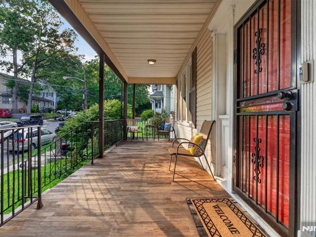 11 Stengel Avenue