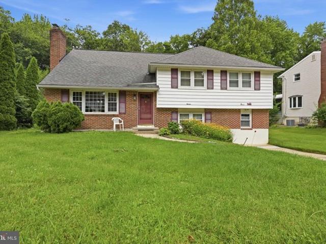 11 Sturbridge Dr, Wilmington, DE 19810