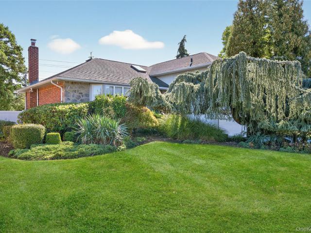 11 Sunbeam Road