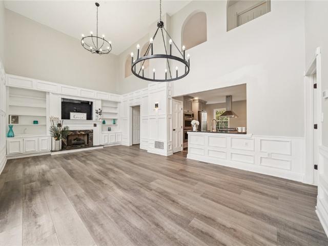 11 Sunset Court