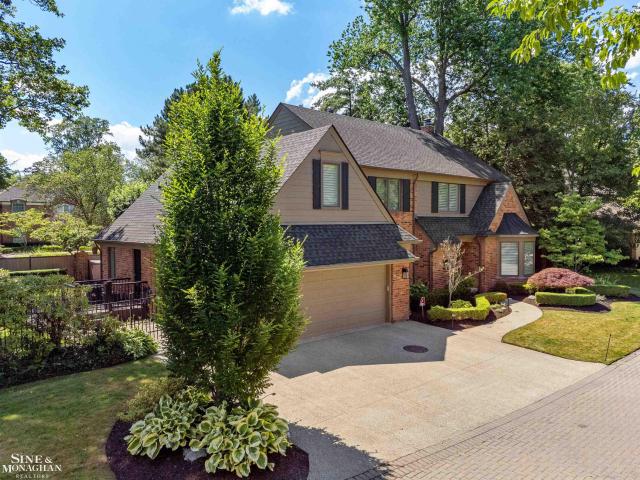 11 Sycamore Lane