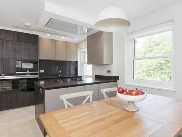 11a b Arkwright Road, London, NW3 6AA, United Kingdom | 4 bed duplex for rent #137305025 | Rentberry
