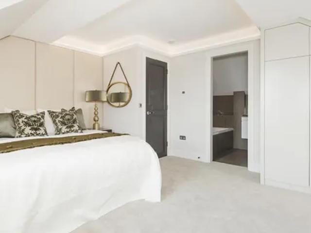 11a b Arkwright Road, London, NW3 6AA, United Kingdom | 4 bed duplex for rent #137645276 | Rentberry