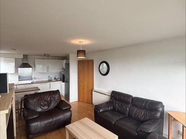 11a Ferndale House, Dunmurry, Belfast, BT17 9DB