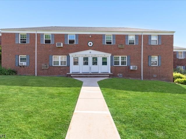 11B W Roselle Ave # B