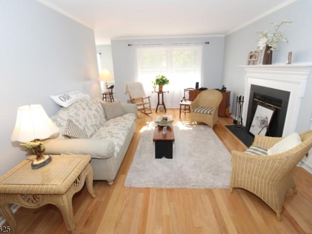 11G Heritage Dr # G