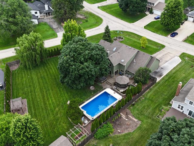 11S514 Webster Lane