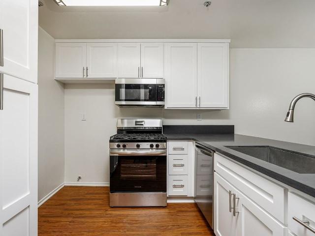 11th569 2 Bedroom Apartment for Rent at 569 E 11th St, Upland, CA 91786