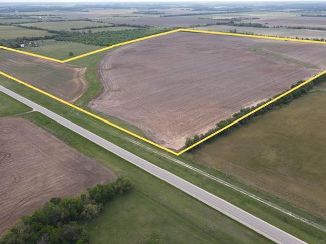11th Ave, Lindsborg, KS 67456