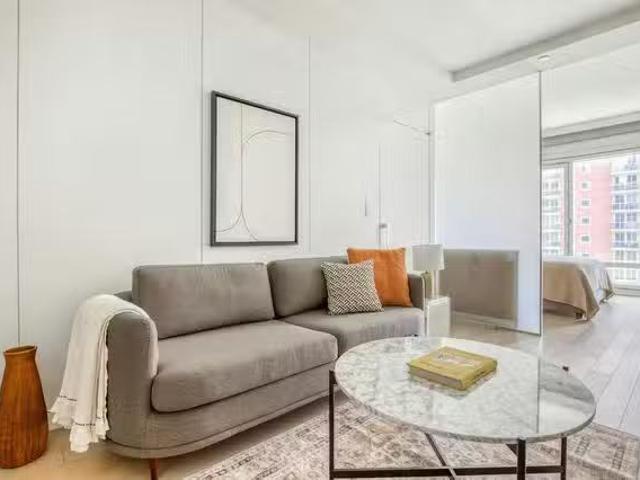 11th Avenue, New York City, NY