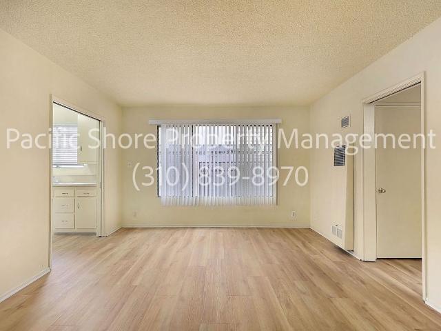 11th Street Apartments Studio Apartment for Rent at 3159 W 11th St, Los Angeles, CA 90006 Wilshire Center Koreatown