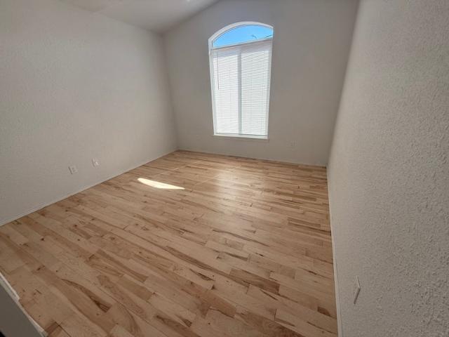 11x11 sqft private BR