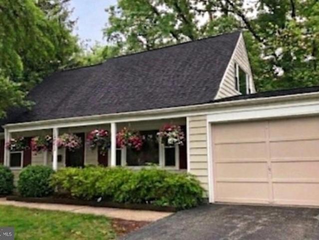 12043 Twin Cedar Ln, Bowie, MD 20715