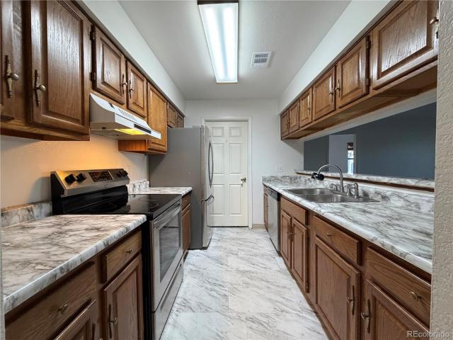 12043 W Cross Drive # 107