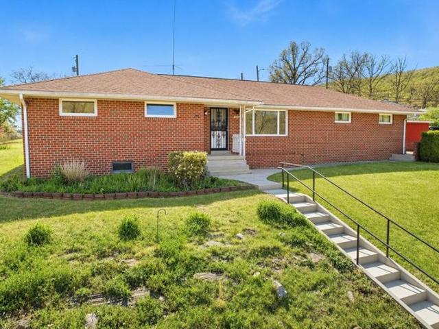 12043 Iris Ave, Cumberland, MD 21502
