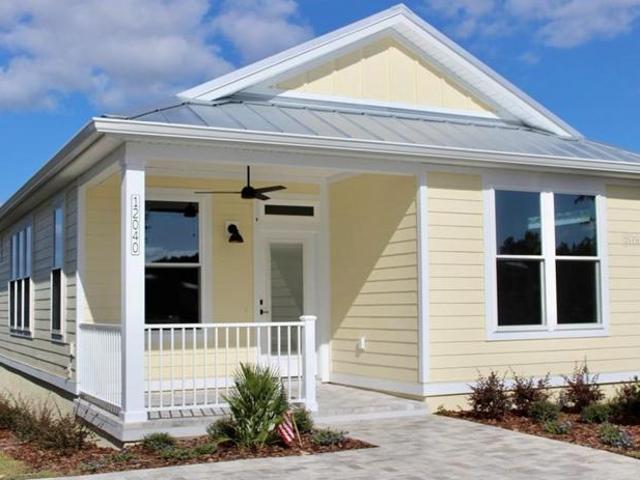 12040 Lakeshore Way, Oxford, FL 34484